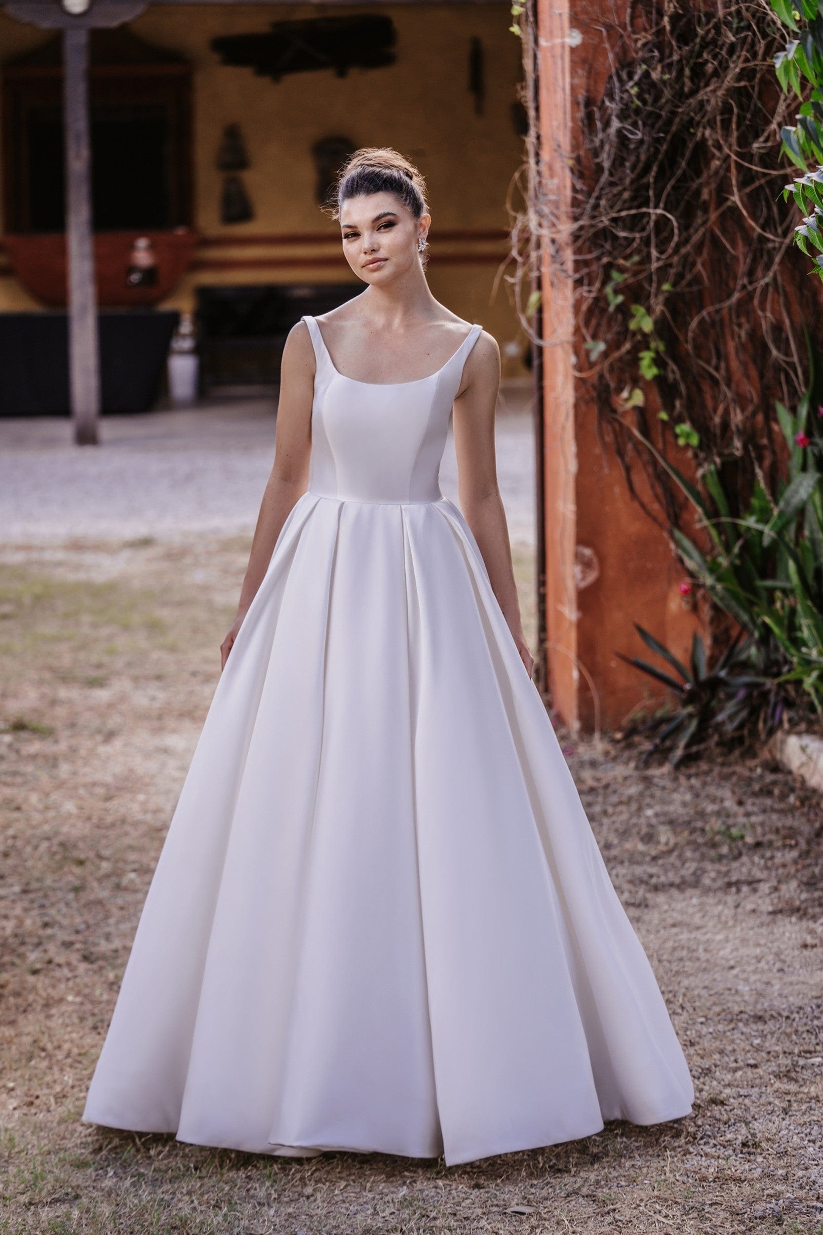 Allure 9963 - Size 22 – Luxe Redux Bridal