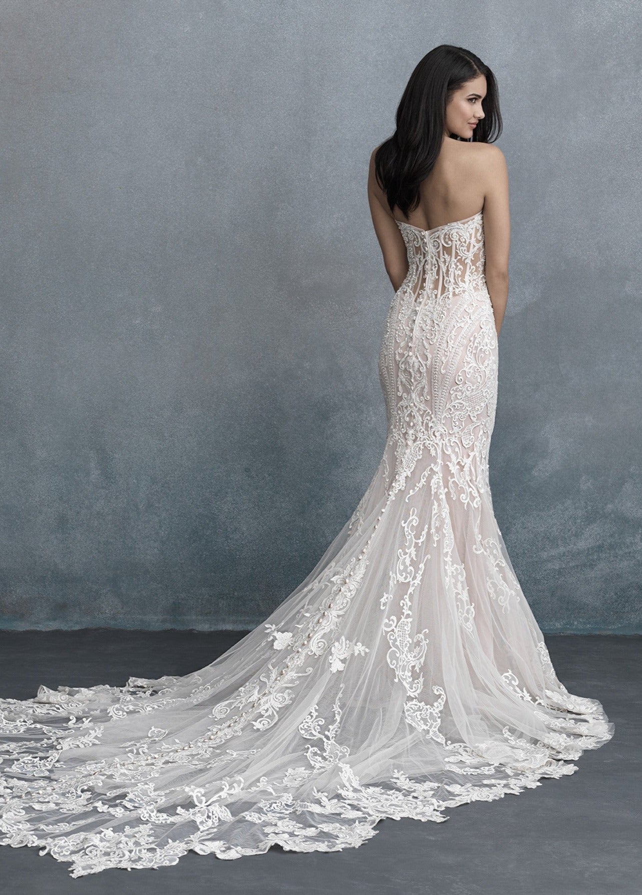 Allure C589 - Size 10 – Luxe Redux Bridal