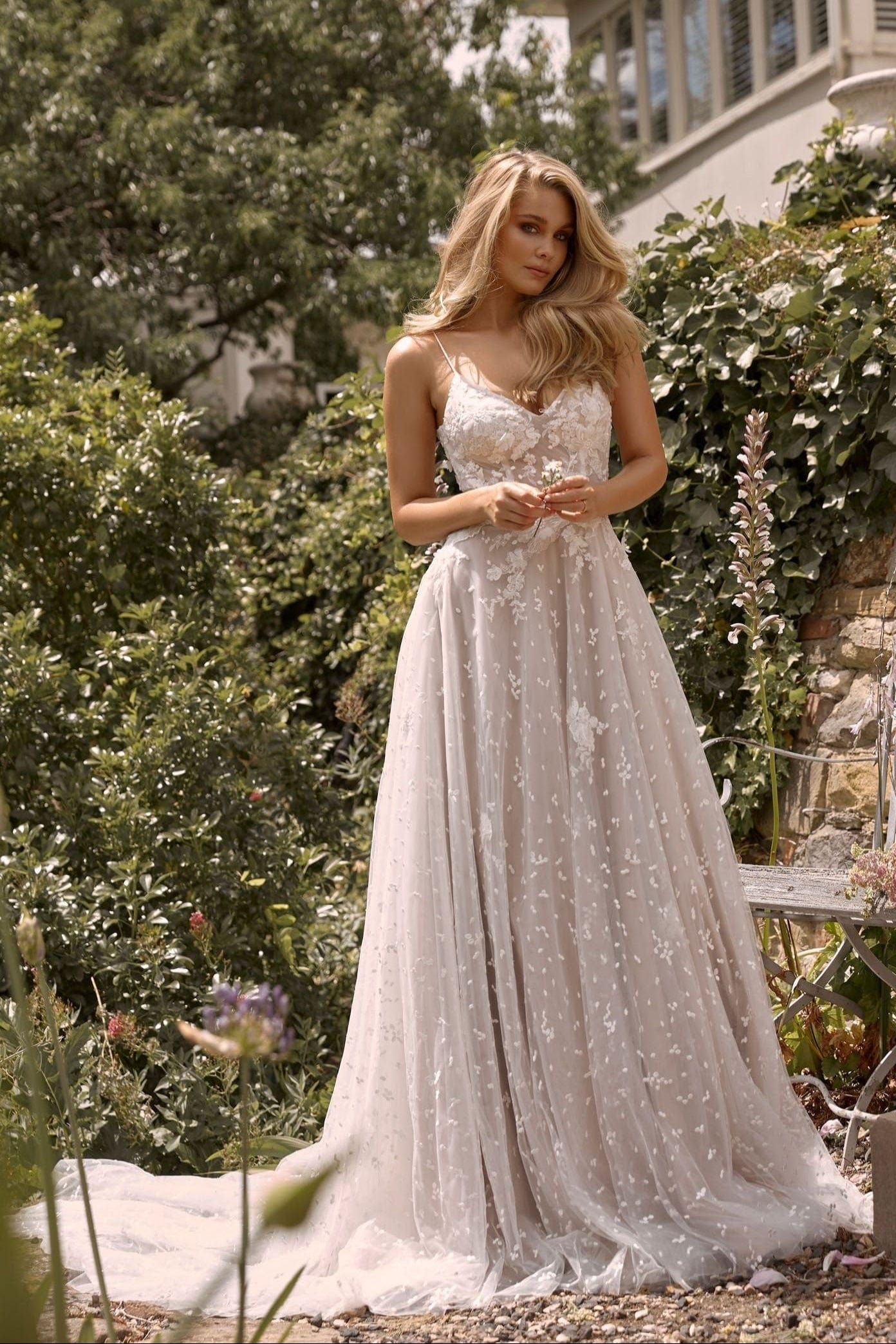 Madi Lane Cate - Size 12 – Luxe Redux Bridal