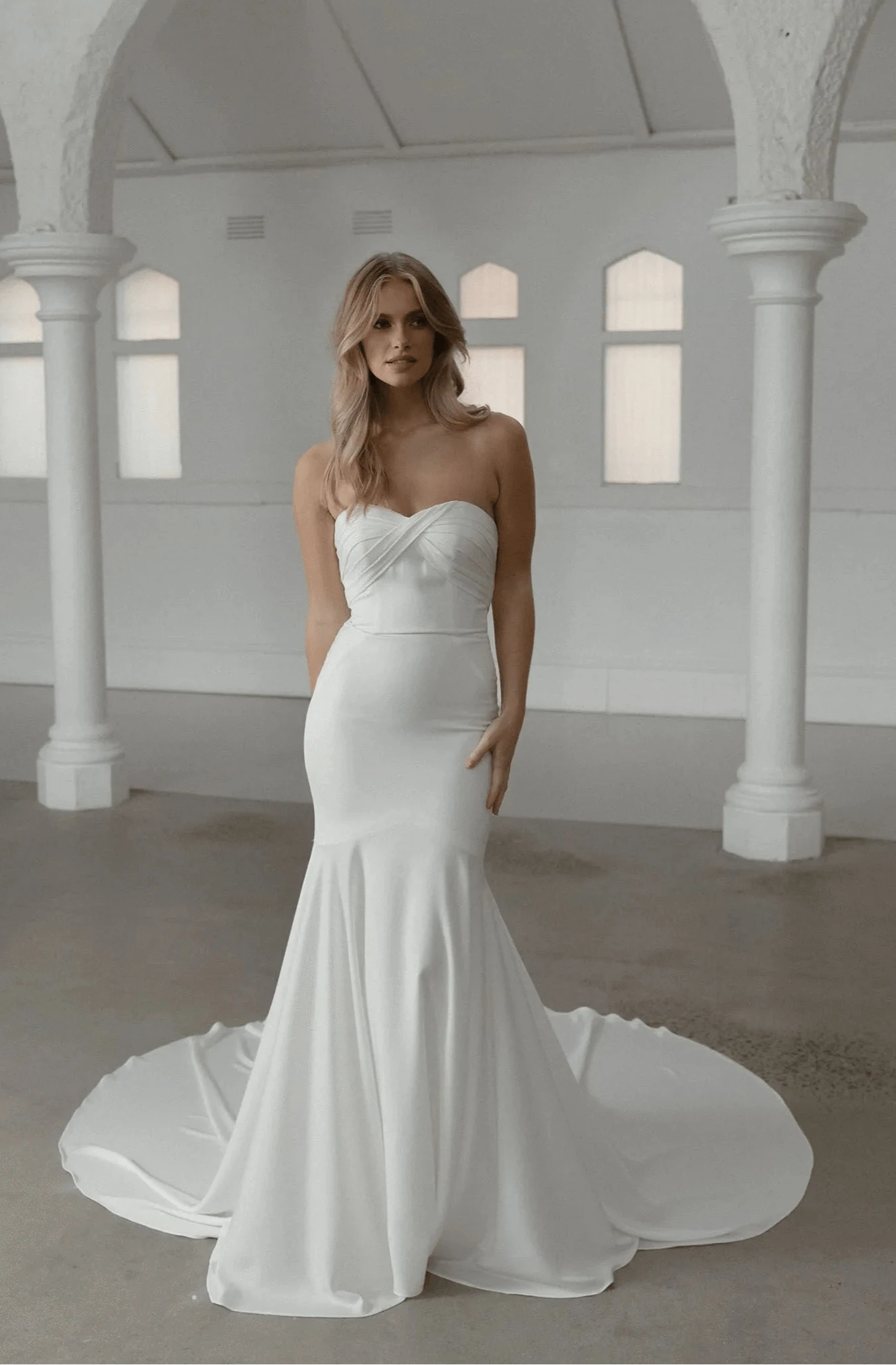 Madi Lane ML24019 - Size 14 – Luxe Redux Bridal