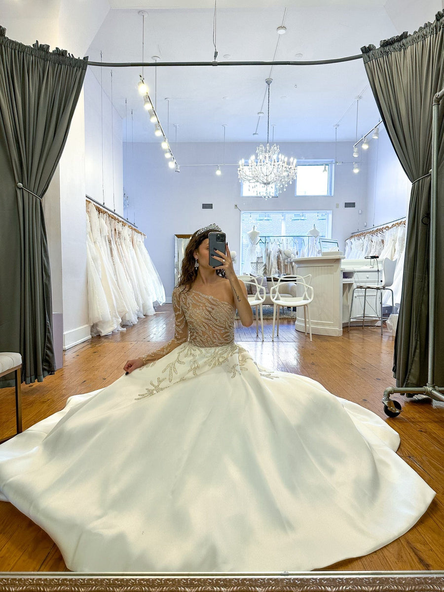 Allison Webb Allison - Size 2 – Luxe Redux Bridal