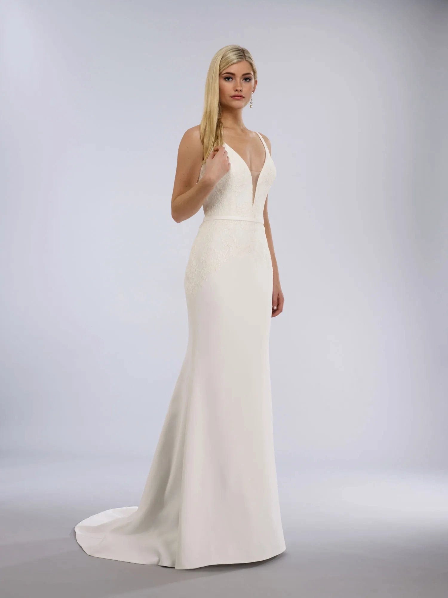 Robert Bullock 19113 Soren - Size 16 – Luxe Redux Bridal