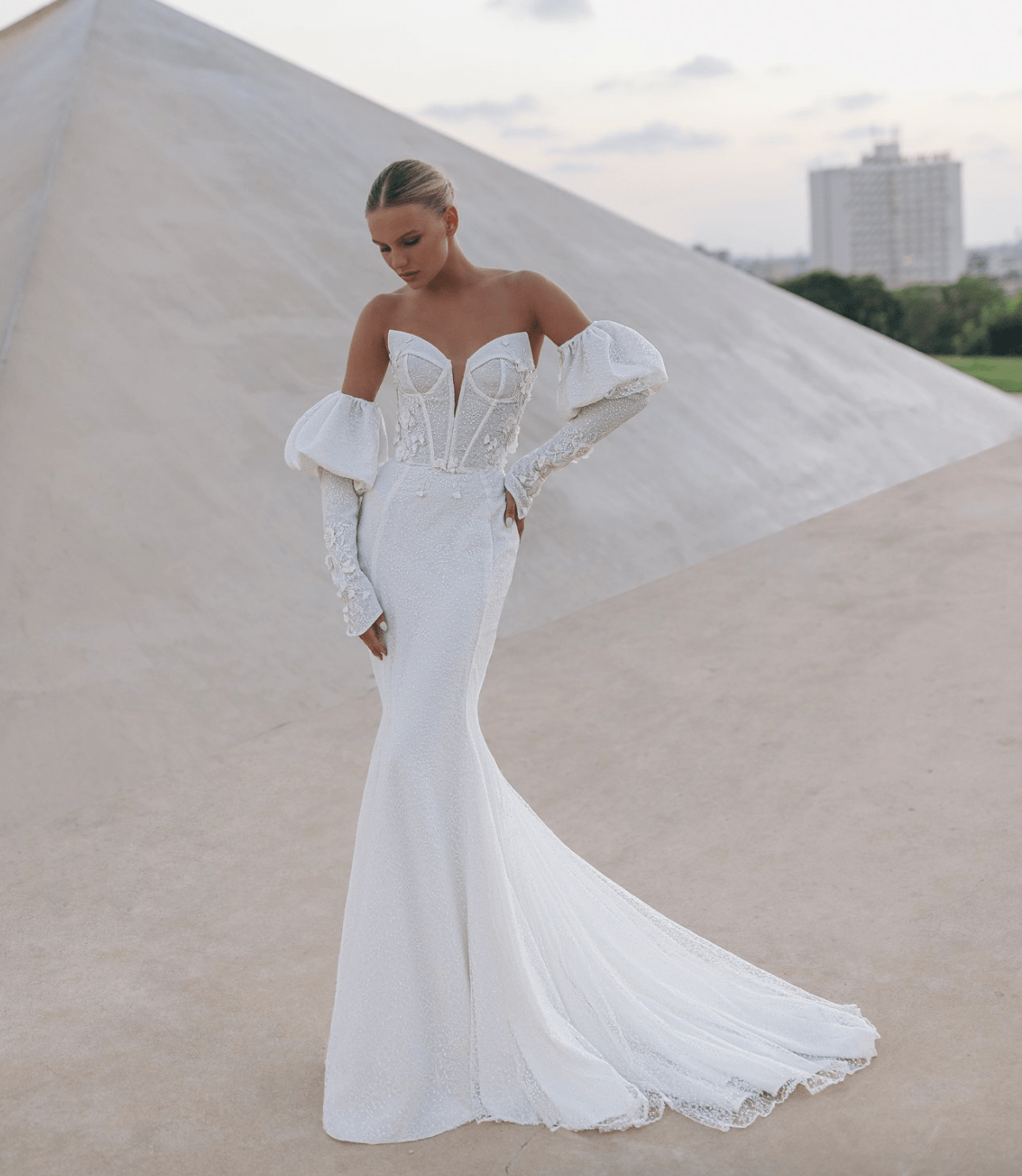 Tal Kedem Glow - Size 12 – Luxe Redux Bridal