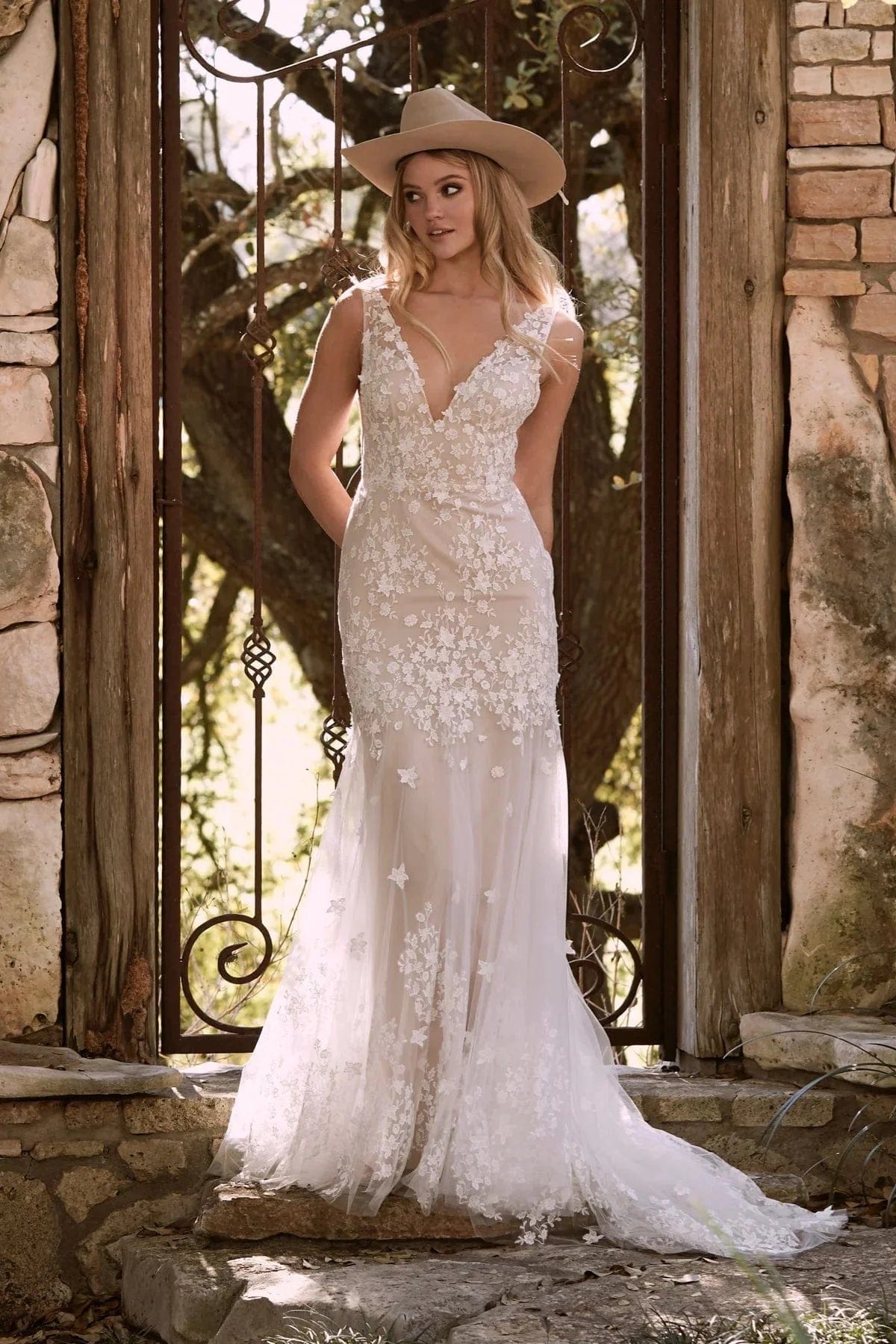 Willowby by Watters Aliyah - Size 4 – Luxe Redux Bridal