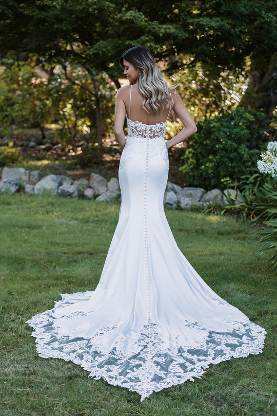 Cincinnati Bridal Shop - Designer Wedding Dresses Cincinnati - Reading ...