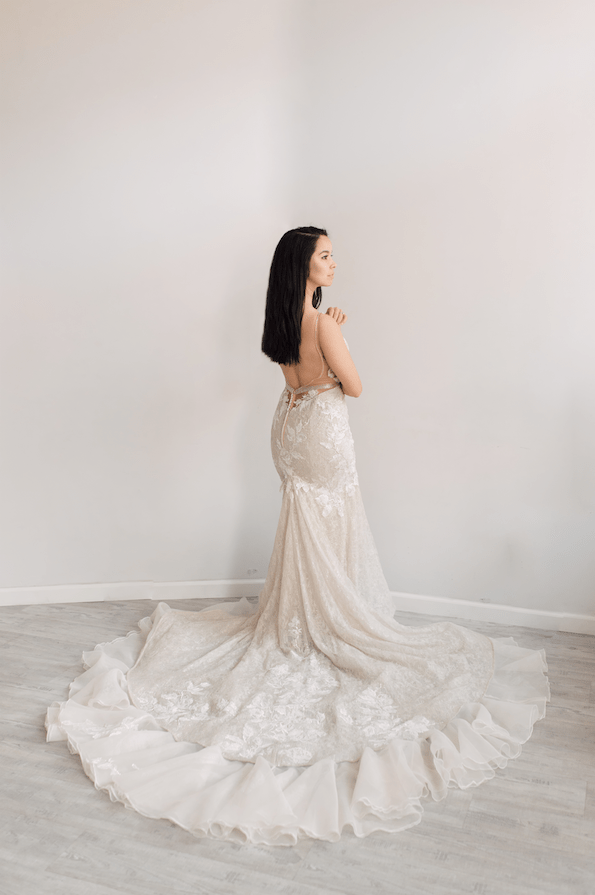 Berta 18-14 - Size 6 – Luxe Redux Bridal